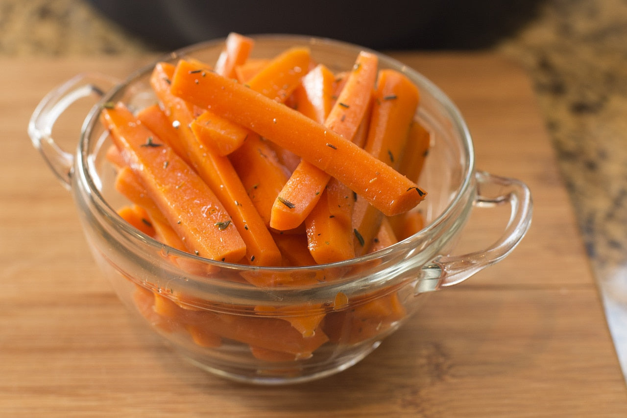 Organic Carrot Strips steamed – GreenDNA® India